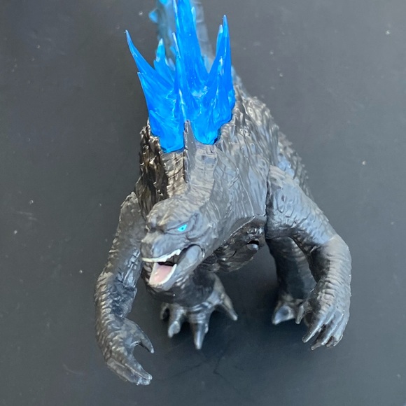 Legendary Whitetails | Accents | Supercharged Godzilla Playmates Toys 6 ...